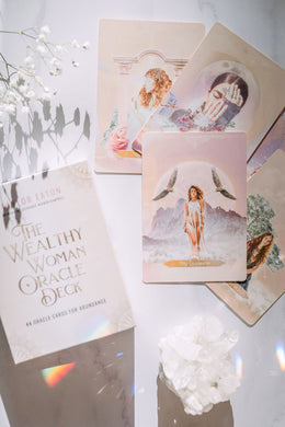 The Wealthy Woman Oracle Deck ☽ 44 Luxury Oracle Cards for Abundance